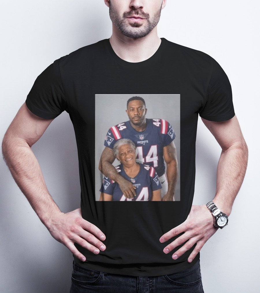 New England Patriots Jahlani Tavai 44 Mom Football Family Game Day 2026 T-Shirt