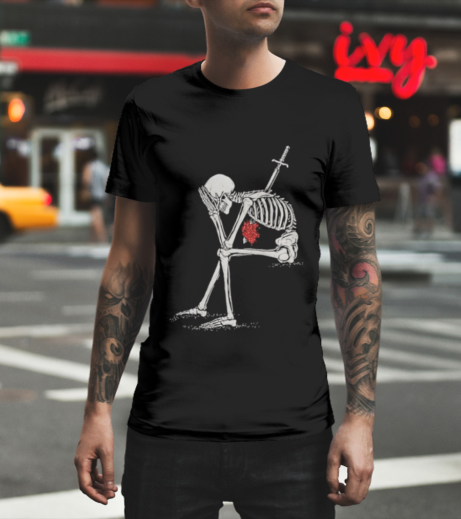 Sad Skeleton With Sword And Bleeding Heart Drawing T-Shirt
