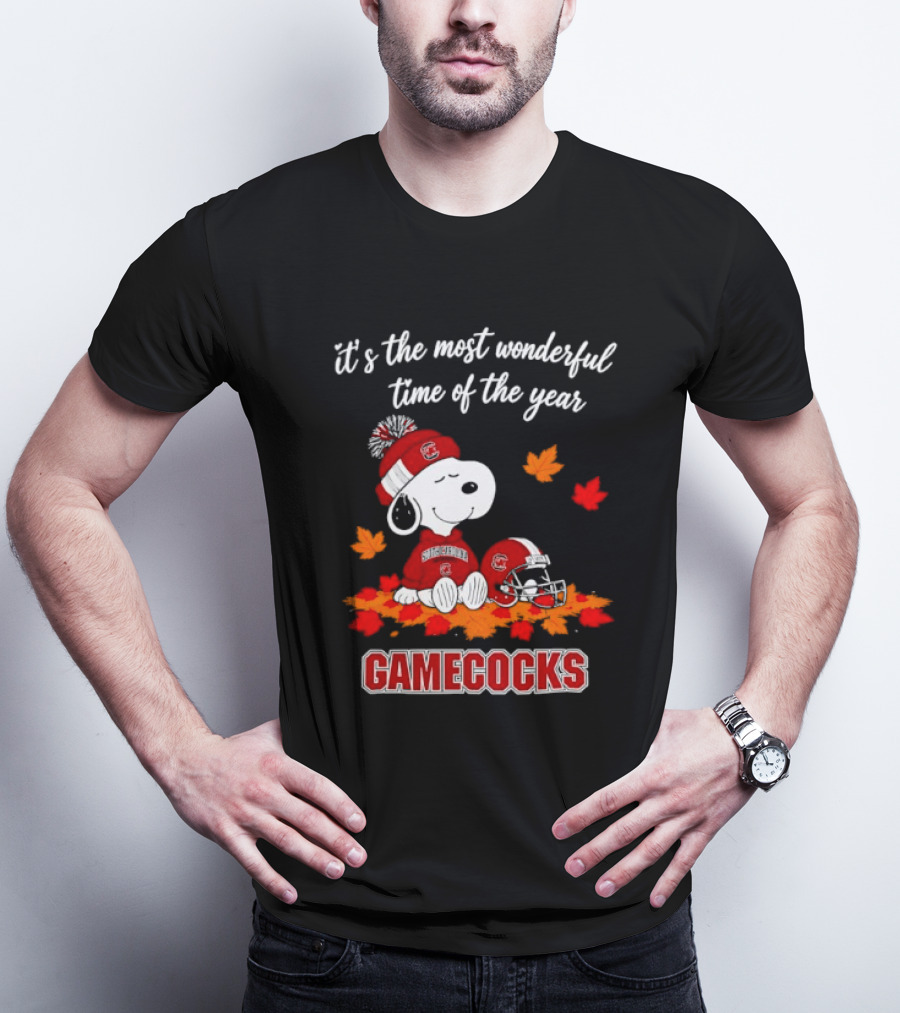 Snoopy South Carolina Gamecocks It's The Most Wonderful Time Of The Year Autumn Leaves T-Shirt