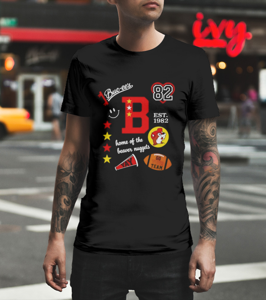 Buc Ee's 82 Est 1982 Home Of The Beaver Nuggets Football Tour T-Shirt