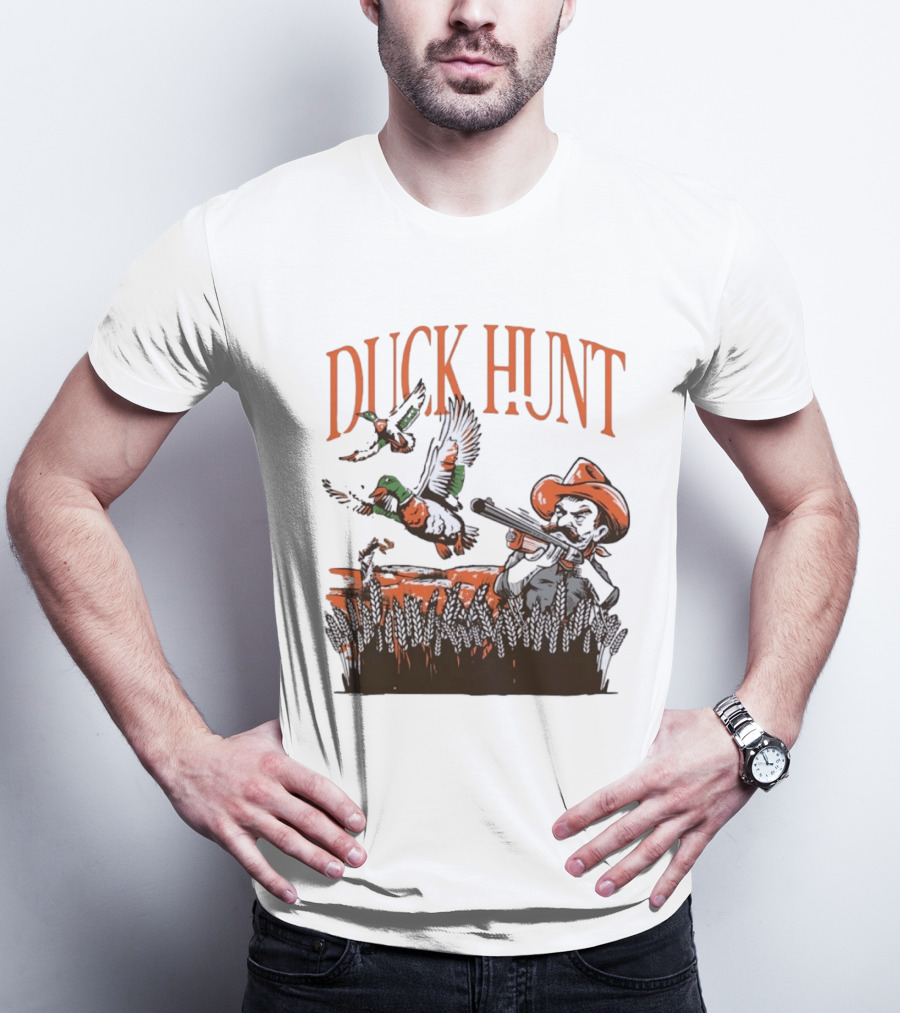 Duck Hunt Hunter Wildlife Outdoors Vintage Cowboy Shooting Scene T-Shirt
