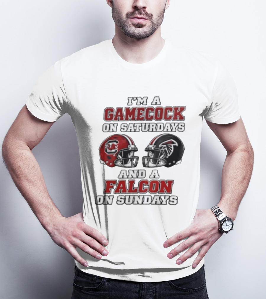 I'm A Gamecock On Saturdays And A Falcon On Sundays Helmet Football Fan شعار T-Shirt