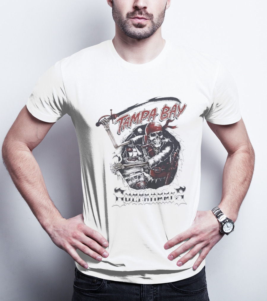 Tampa Bay Buccaneers Skeleton Pirate T-Shirt