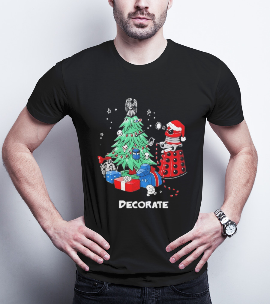 Doctor Who Dalek Christmas Tree Decorate Scene T-Shirt
