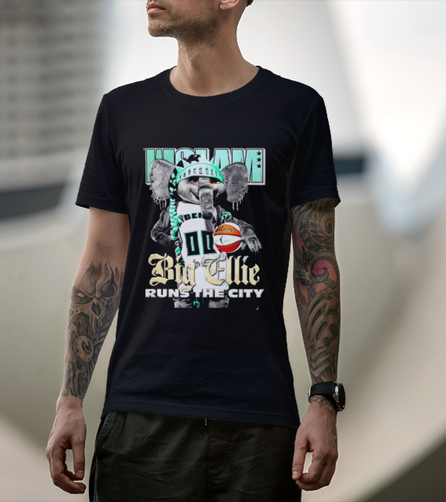New York Liberty Big Ellie Runs The City Statue Crown Basketball T-Shirt
