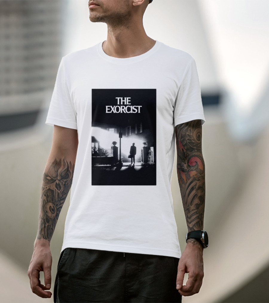 The Exorcist Iconic Horror Movie Walking Man Shadow Scene T-Shirt