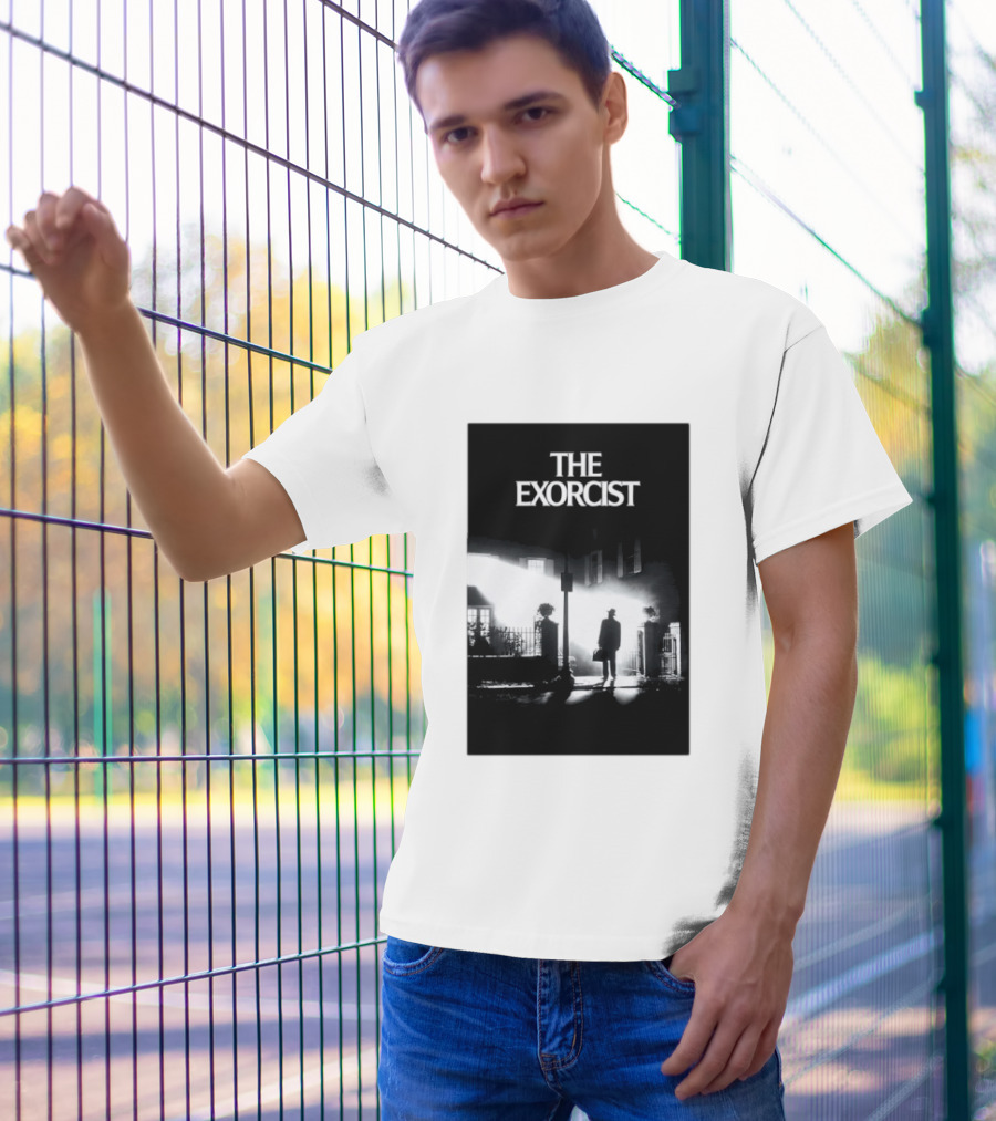 The Exorcist Iconic Horror Movie Walking Man Shadow Scene T-Shirt