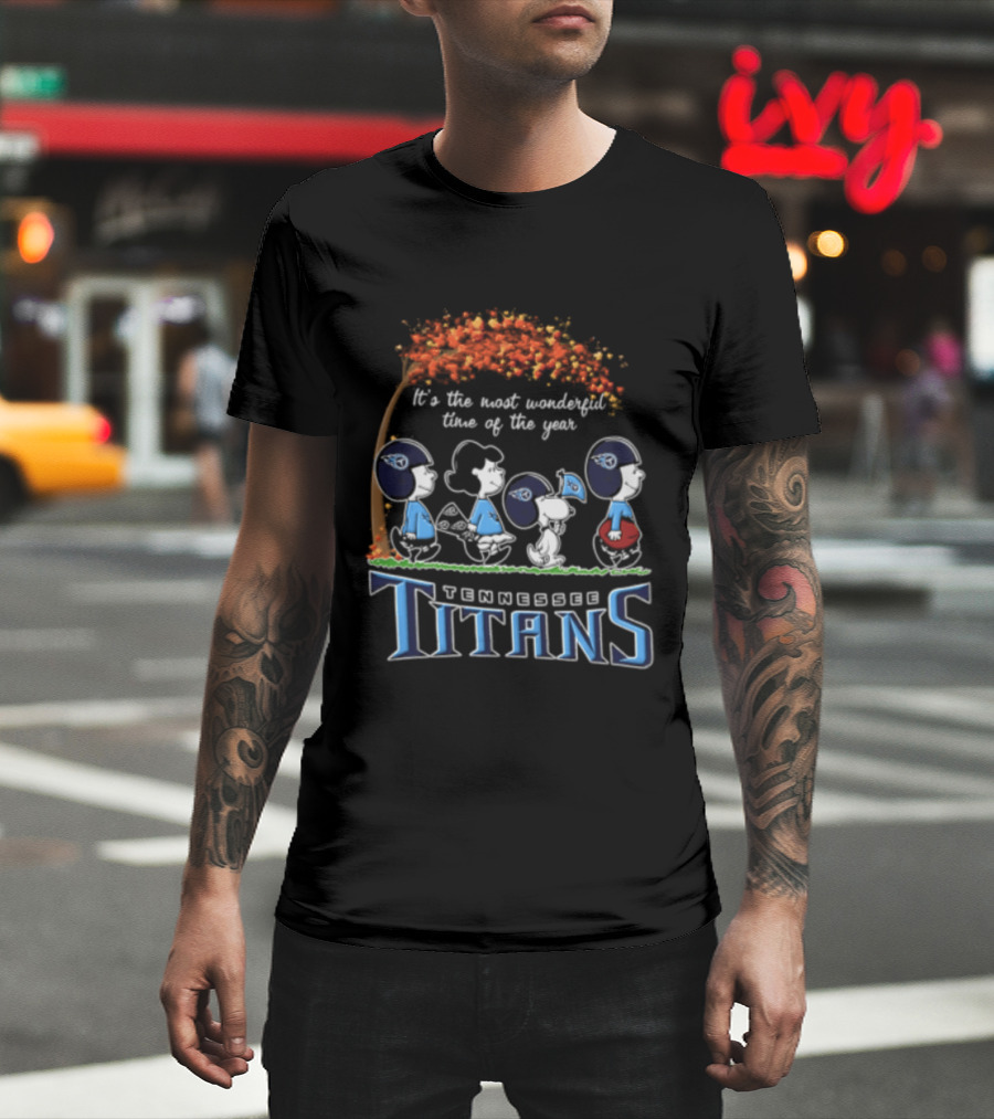 Tennessee Titans Charlie Brown Snoopy It's The Most Wonderful Time Of The Year T-Shirt
