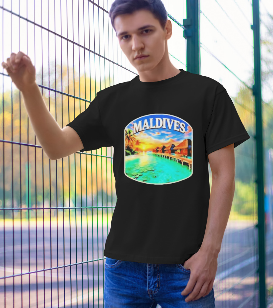 Maldives Tropical Sunset Overwater Bungalows Exquisite Island Escape T-Shirt