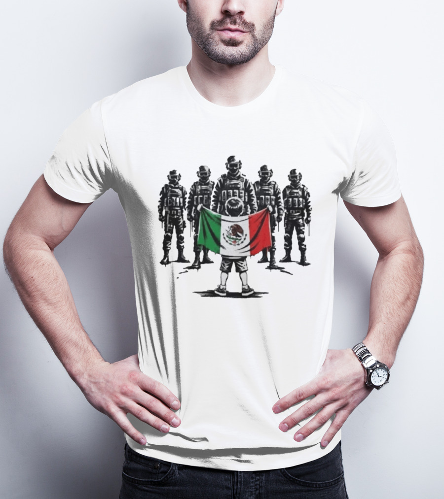Todos Luchamos Mexican Flag Soldiers Protest T-Shirt