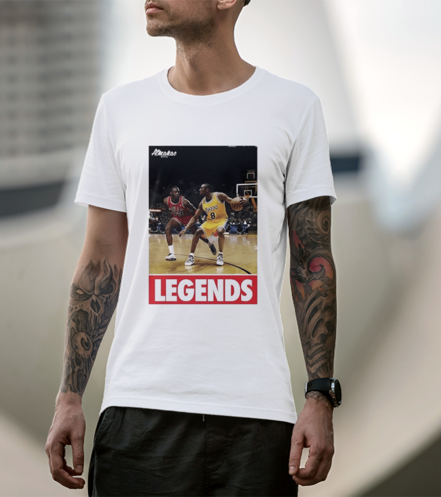 Michael Jordan Vs Kobe Bryant Legends Chicago Bulls Lakers T-Shirt