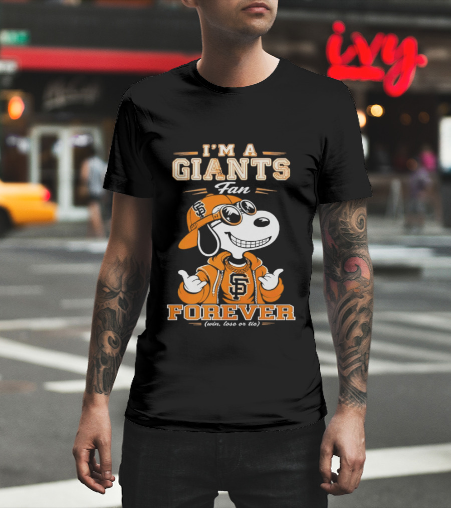 Snoopy I'm A Giants Fan Forever San Francisco Peanuts Baseball T-Shirt