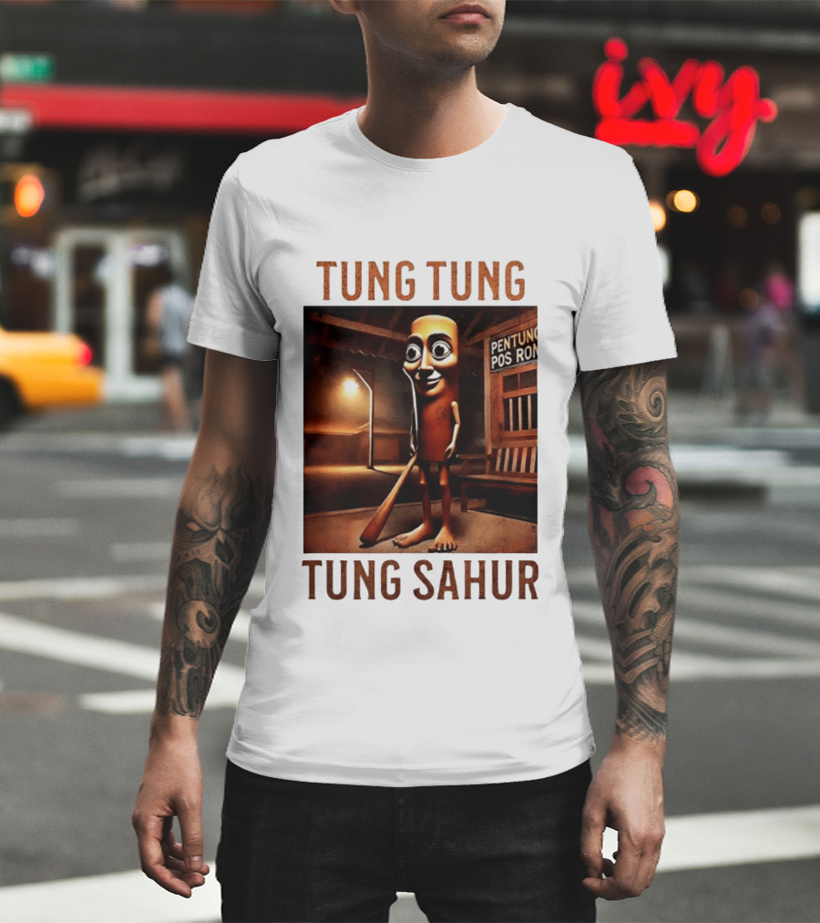 Tung Tung Tung Sahur Pentung Pos Ron Indonesian Culture Night Scene T-Shirt