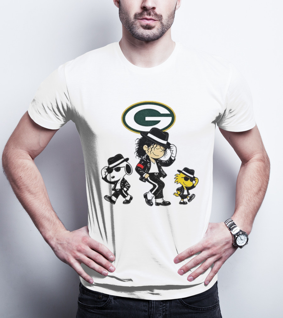 Green Bay Packers Charlie Brown Snoopy Woodstock Pop Rock Dance T-Shirt
