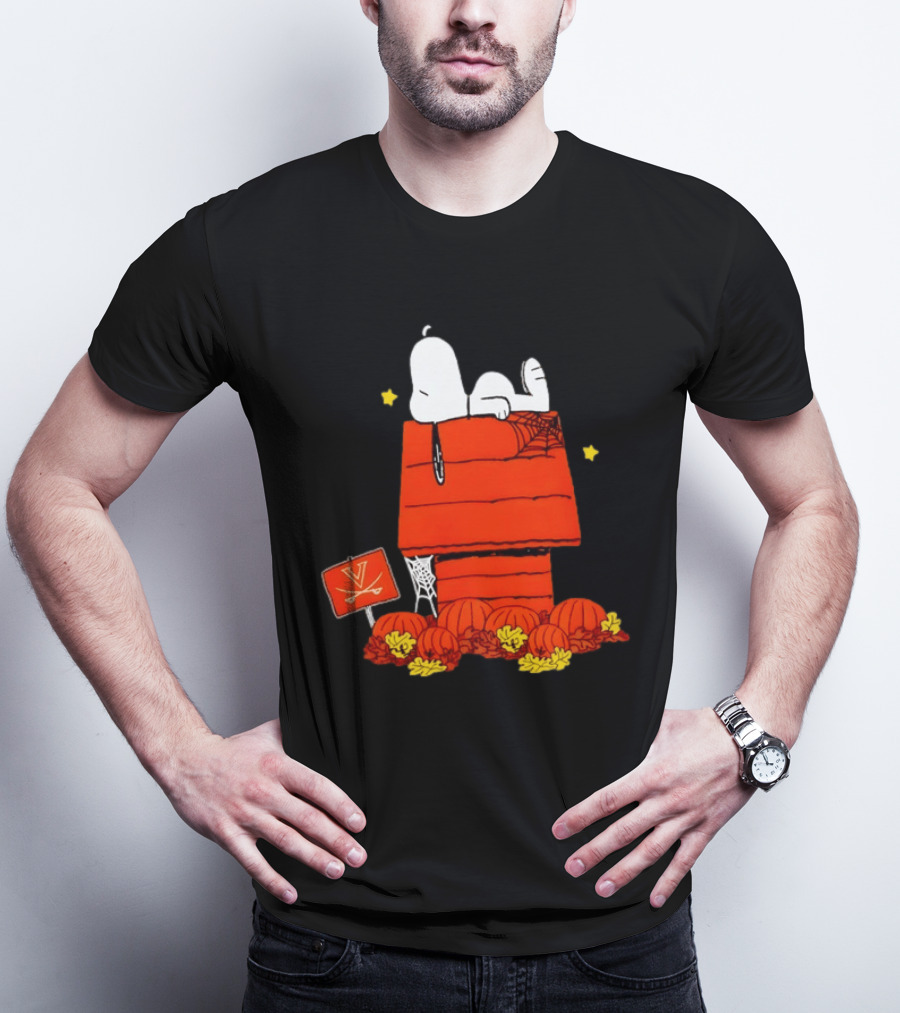 Snoopy Halloween Doghouse Virginia Cavaliers College Football Peanuts Pumpkins T-Shirt
