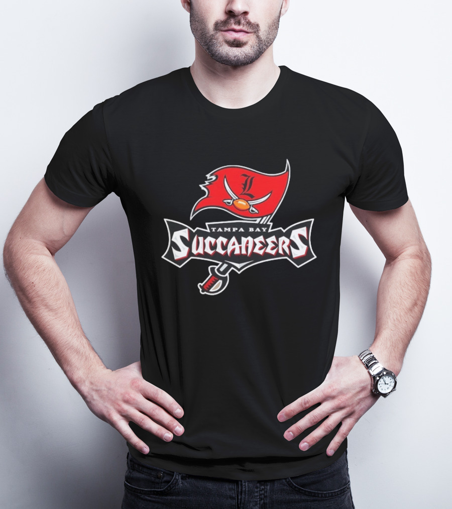 Tampa Bay Succaneers Football Pirate Flag Logo Sports Team T-Shirt