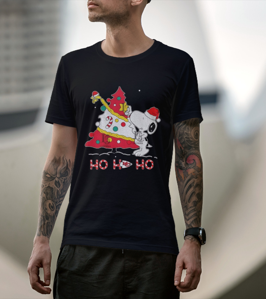 Kansas City Chiefs Snoopy Woodstock Christmas Tree Ho Ho Ho 2026 T-Shirt