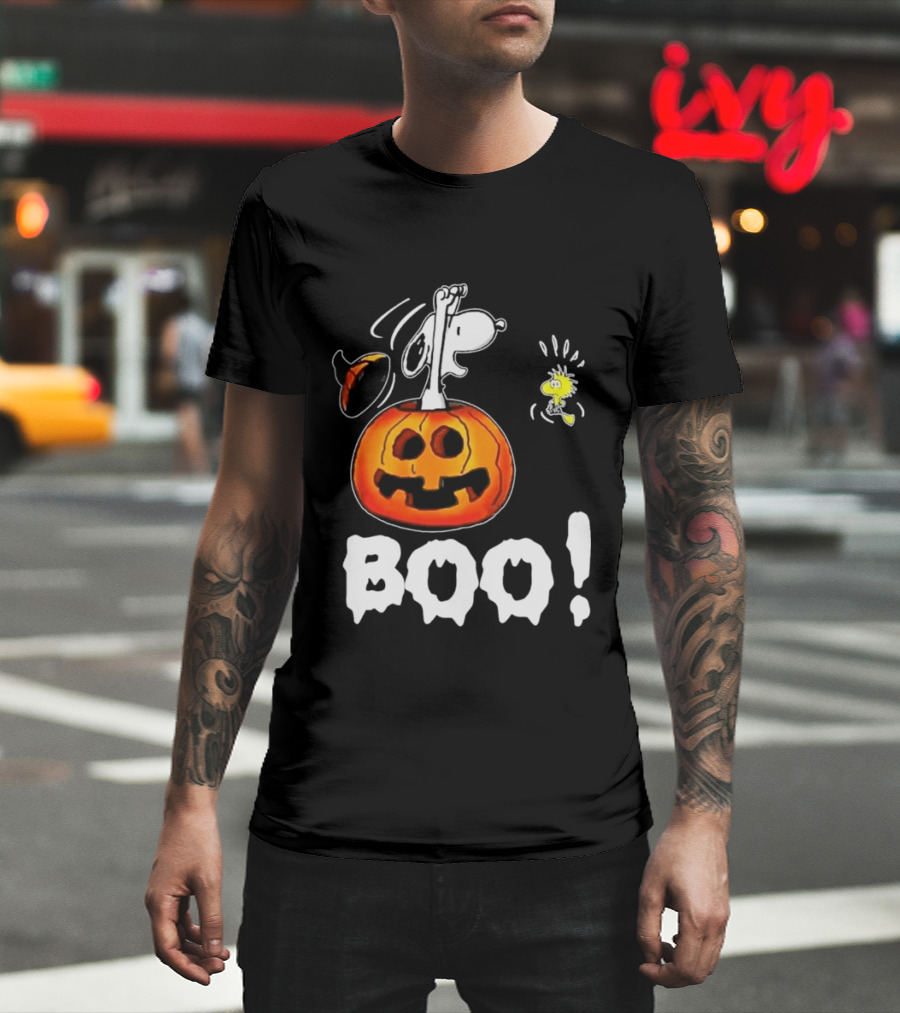 Snoopy Pumpkin Costume Woodstock Halloween BOO Peanuts T-Shirt