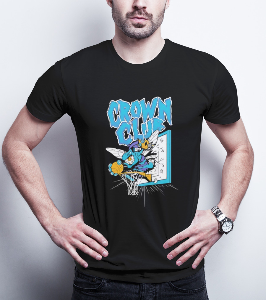 Crown Club Charlotte Hornets Basketball Dunking T-Shirt
