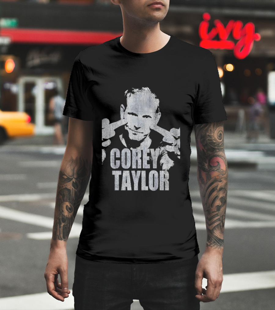 Corey Taylor Distressed Slipknot Masked Pose T-Shirt
