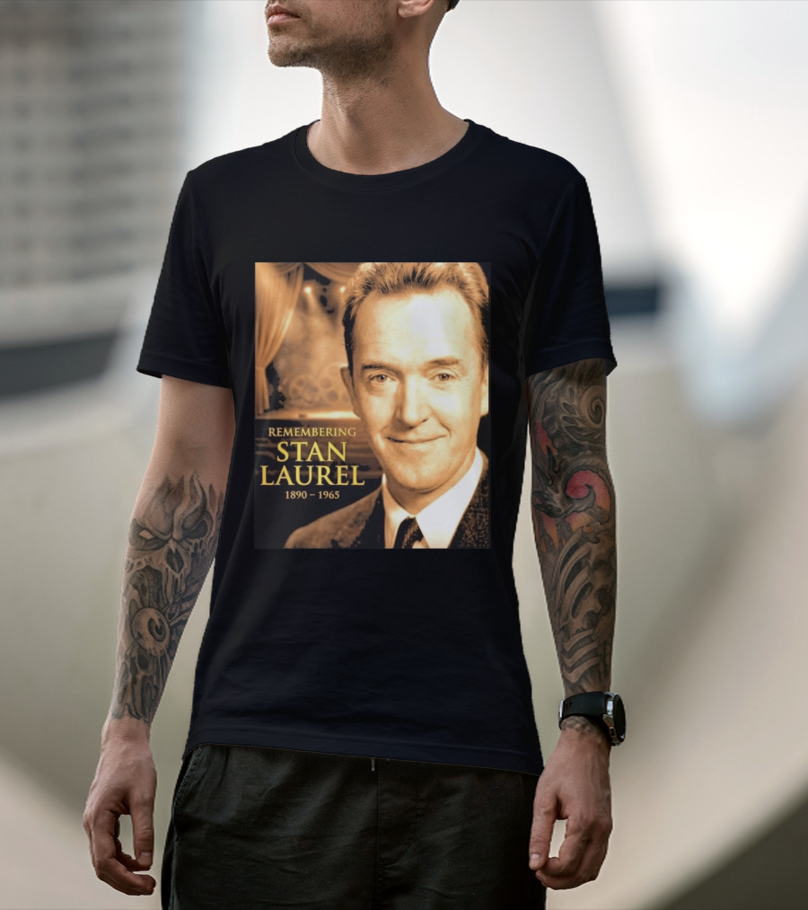 Remembering Stan Laurel 1890 1965 Vintage Theater T-Shirt