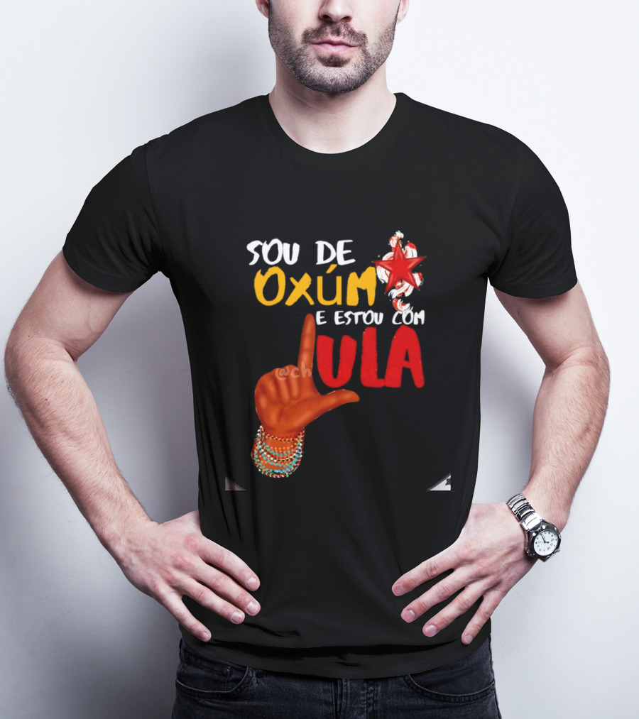 Sou De Oxúm E Estou Com Lula Oxum Brasil Beaded Hand Red Star T-Shirt