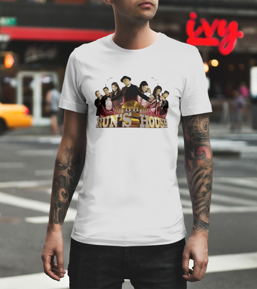 Run's House Cast Featuring Rev Run Reality TV Series Family T-Shirt