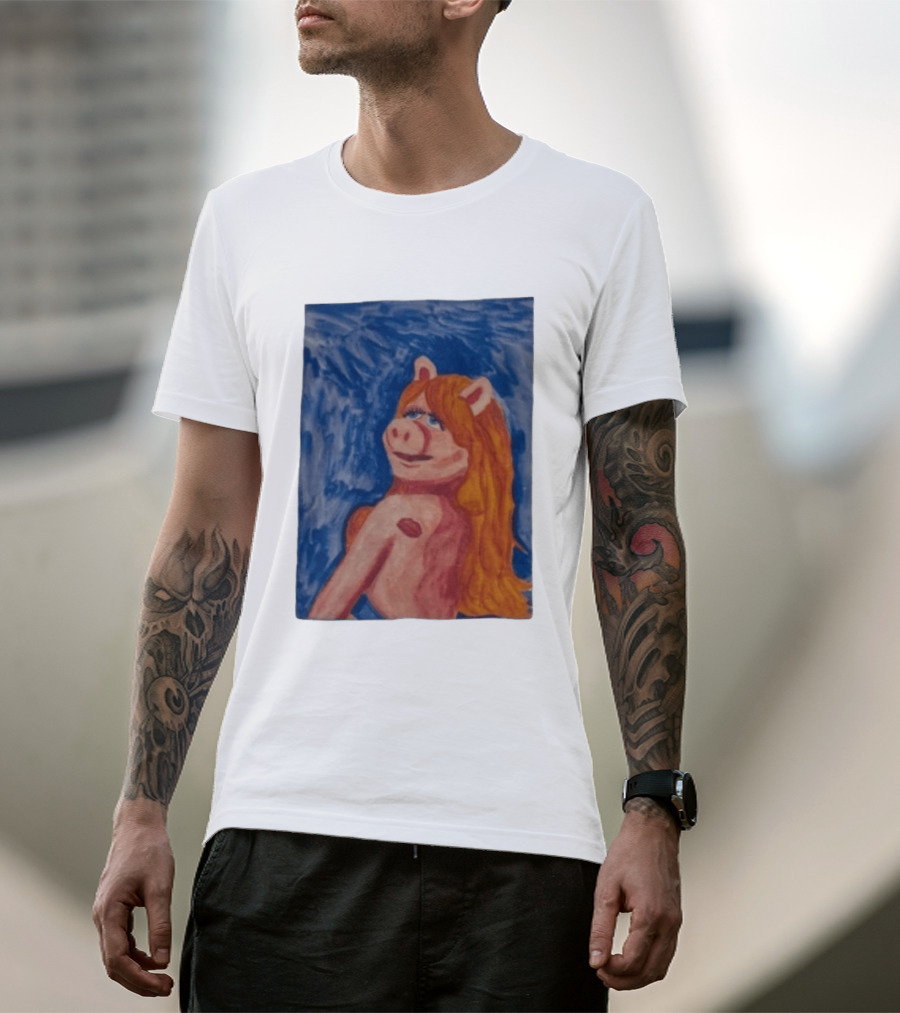 Miss Piggy Carpenter Painting The Muppets Miss Piggy Venus T-Shirt