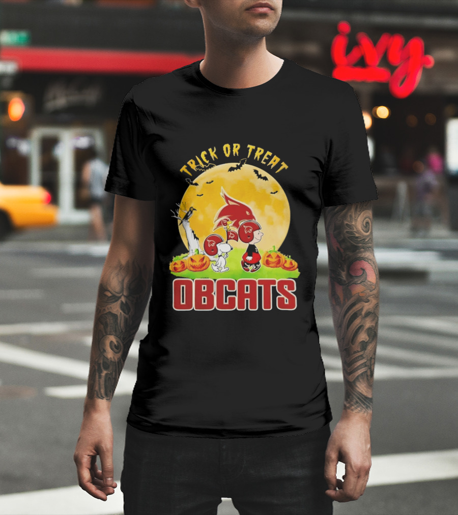 Texas State Bobcats Trick Or Treat Halloween Charlie Brown Snoopy T-Shirt