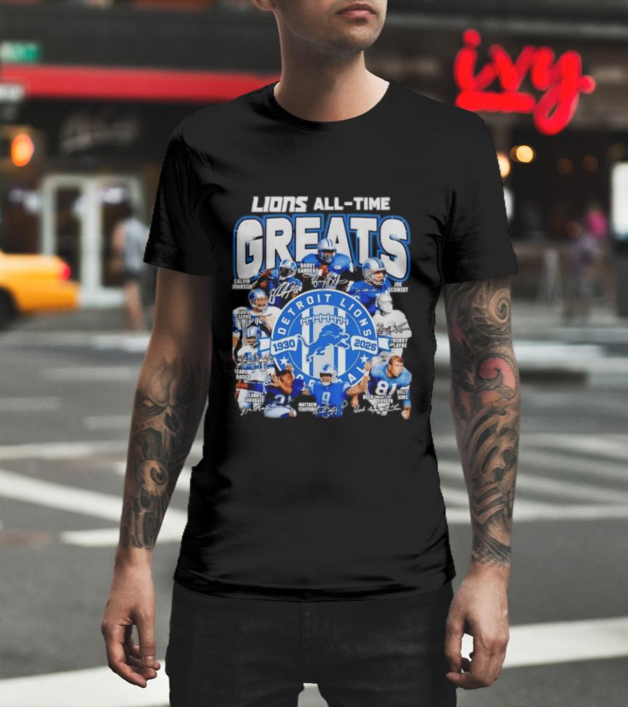 Detroit Lions All Time Greats Featuring Barry Sanders And Matthew Stafford T-Shirt