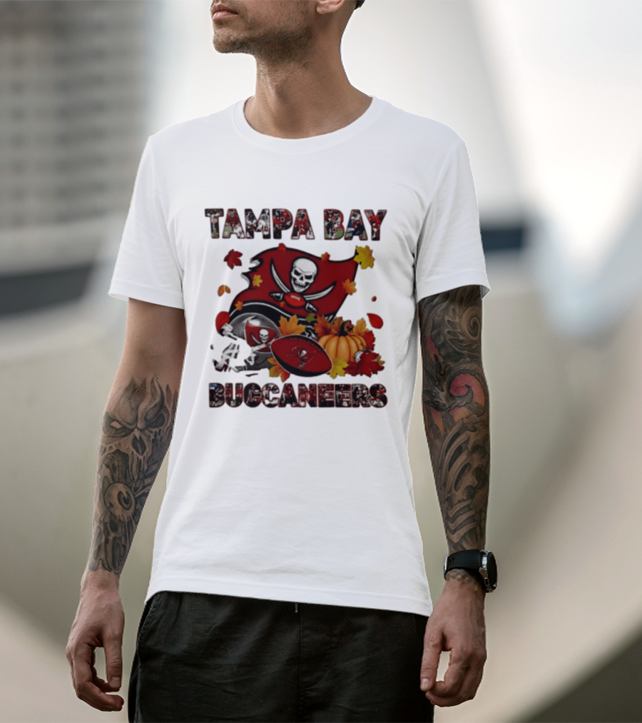 Tampa Bay Buccaneers Autumn 2026 Skull And Crossed Swords Football Pumpkin Decor T-Shirt