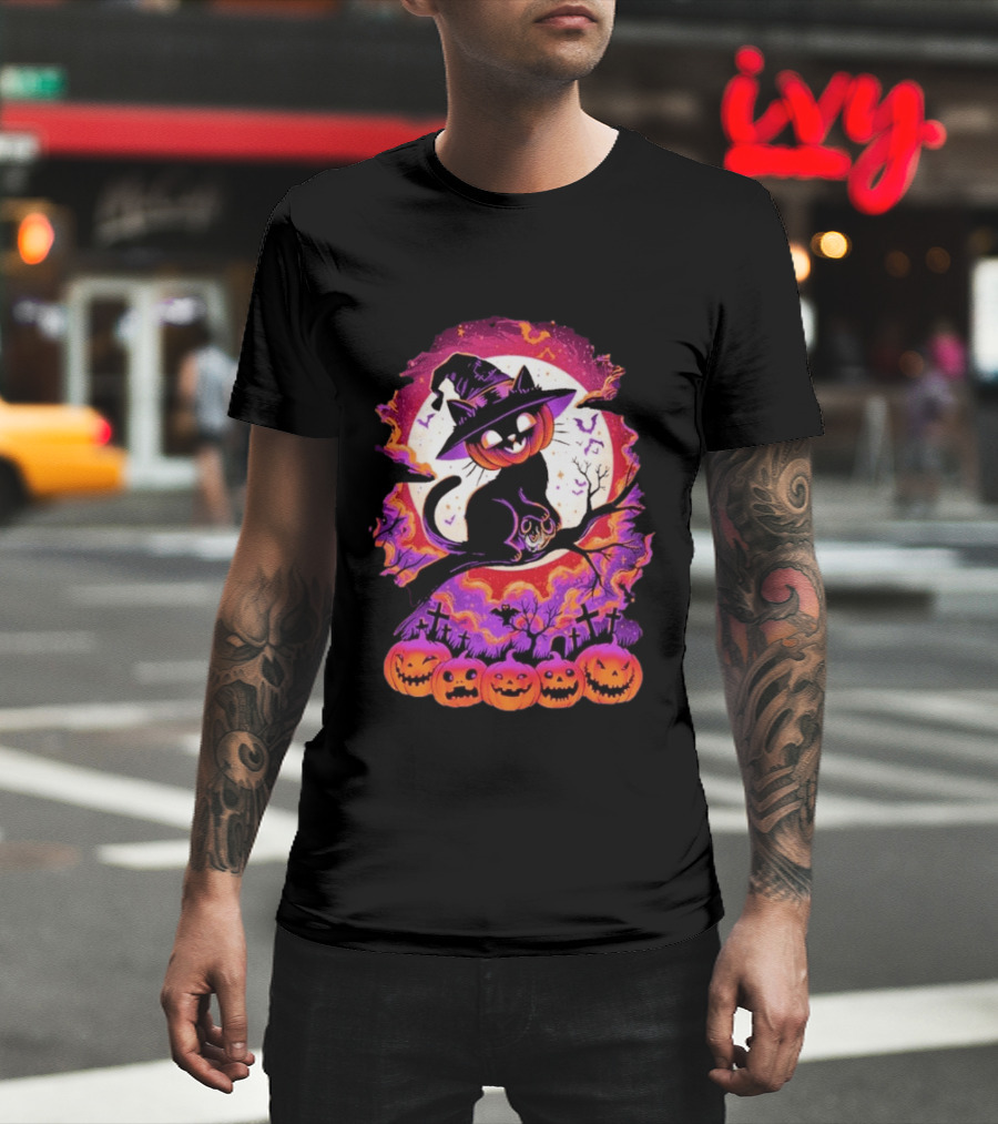 Halloween Cat O'Lantern Witch Hat Spooky Jack O' Lanterns Graveyard Scene T-Shirt