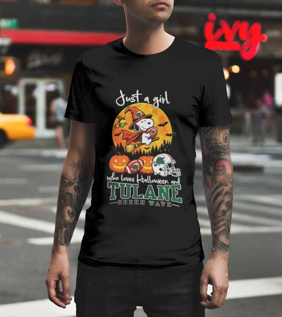 Snoopy Woodstock Halloween Tulane Green Wave 2026 Fan Passion T-Shirt