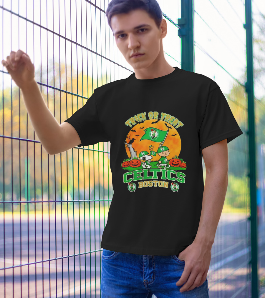 Boston Celtics Peanuts Trick Or Treat Halloween T-Shirt
