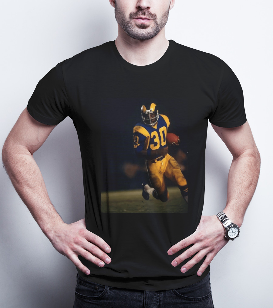 Remembering Lawrence McCutcheon 1950 2026 Los Angeles Rams Legend Number 30 T-Shirt