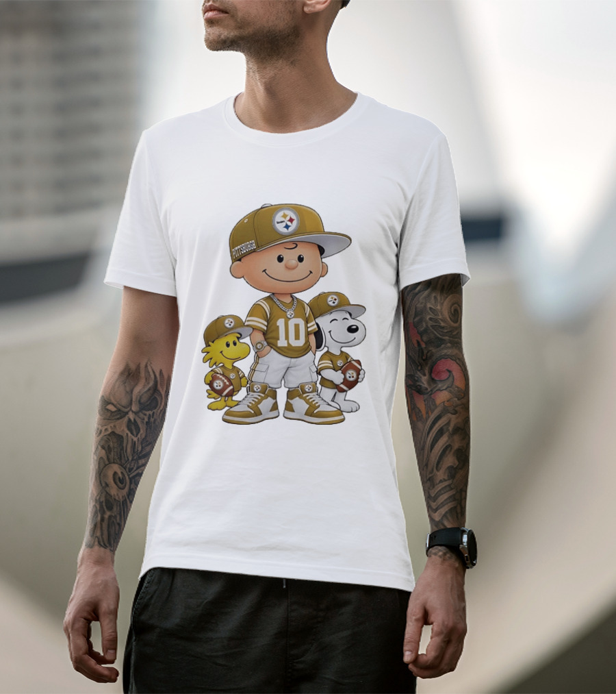 Pittsburgh Steelers Charlie Brown Woodstock Snoopy Number 10 Football Fans T-Shirt