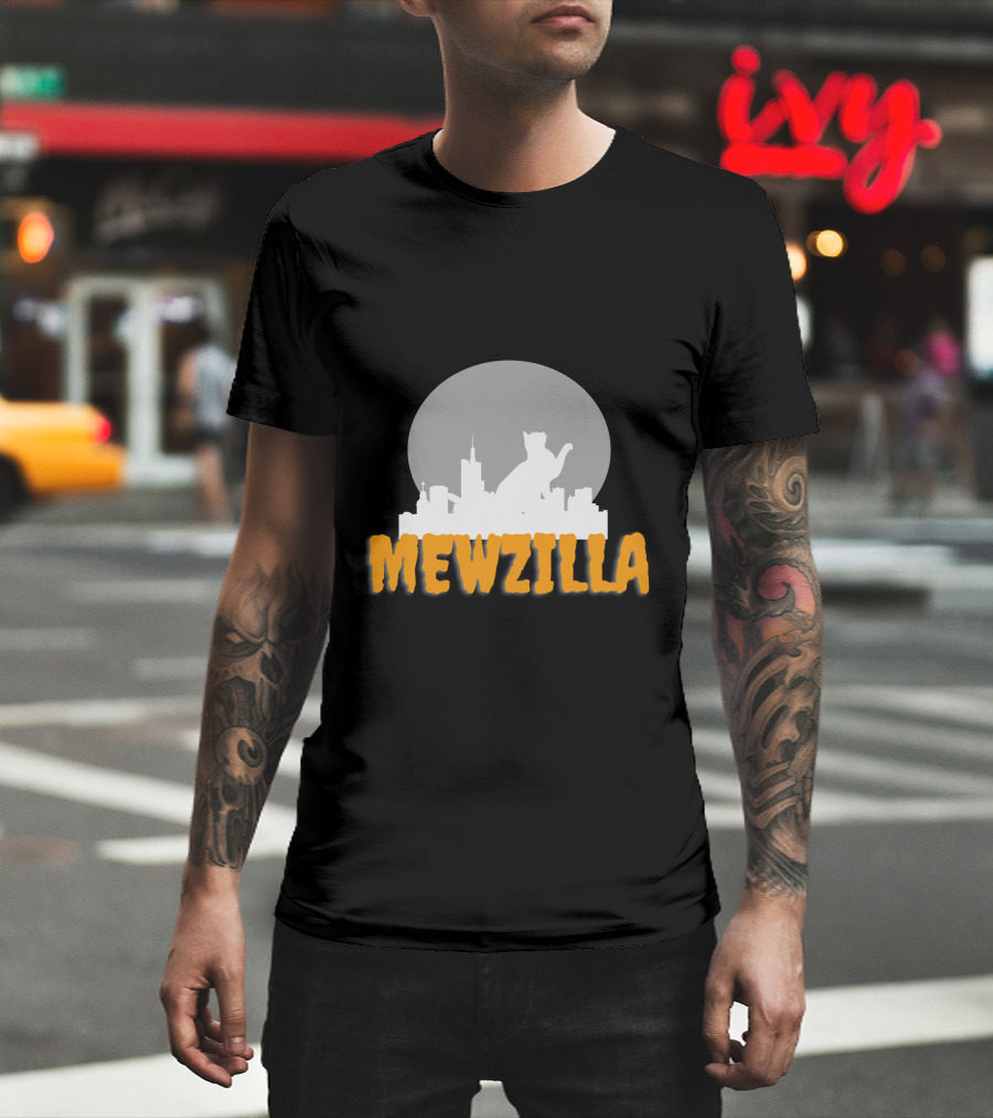 Mewzilla Cat Silhouette Over City Skyline Full Moon T-Shirt