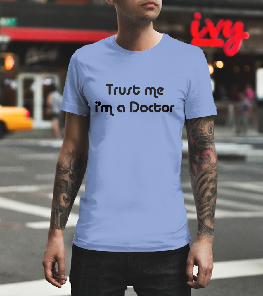 Trust Me I'm A Doctor Doctor Who David Tennant Violet T-Shirt