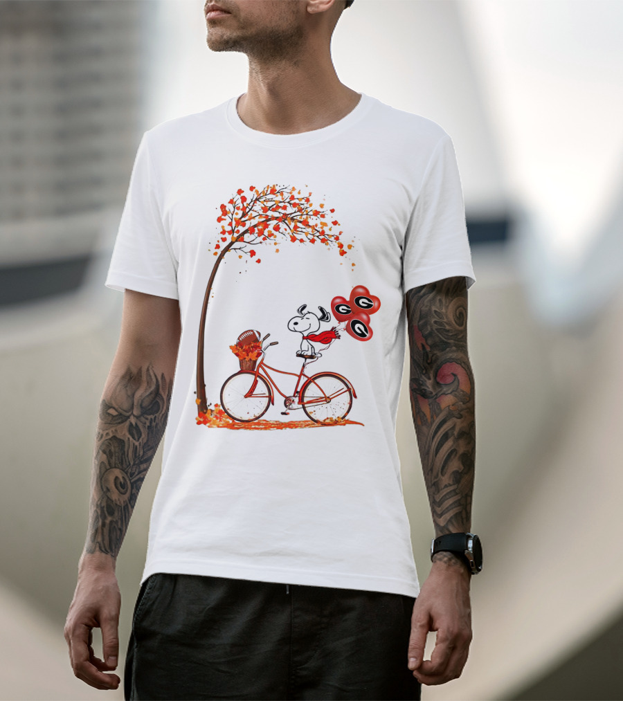 Snoopy Georgia Football Fall Bicycle Balloons T-Shirt