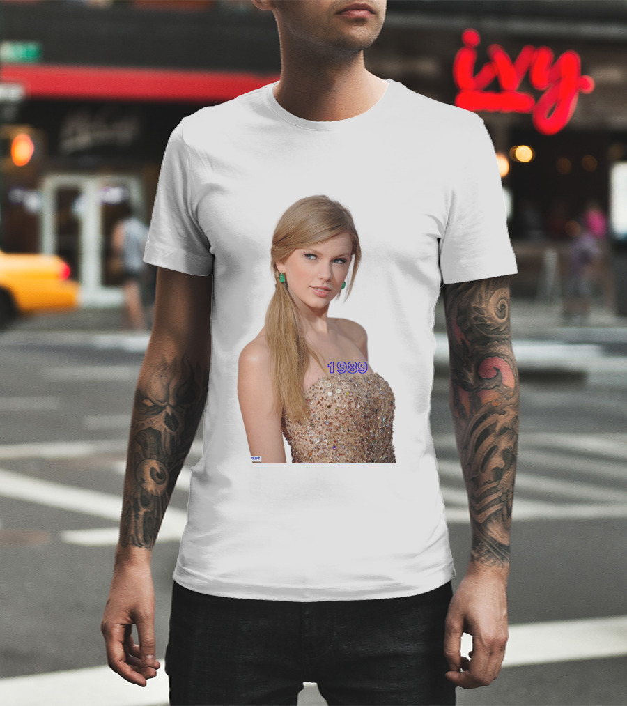 Taylor Swift 1989 Special Pictures Singersceleb T-Shirt
