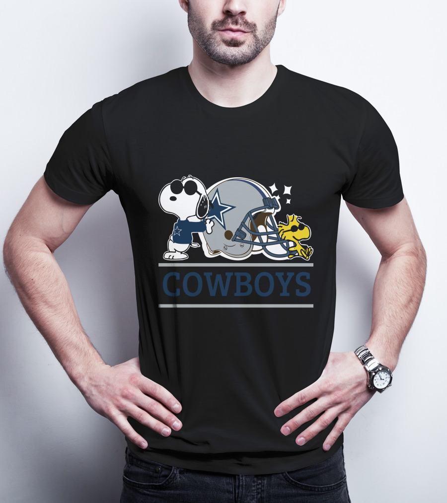 Snoopy Joe Cool Woodstock Dallas Cowboys Helmet Mashup T-Shirt