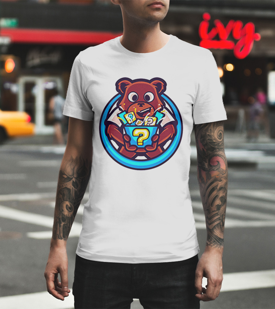 Der Merch Bear Holding Mystery Question Mark Box T-Shirt