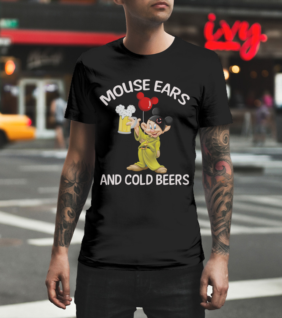 Mouse Ears And Cold Beers Dopey Mug Balloon T-Shirt