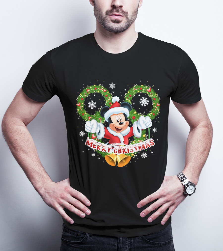 Mickey Mouse Merry Christmas Wreaths And Snowflakes T-Shirt