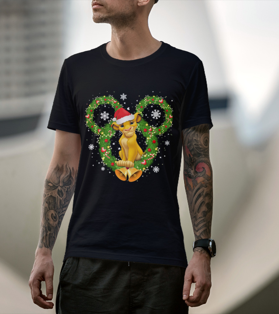 Simba Christmas Wreath With Santa Hat And Snowflakes T-Shirt