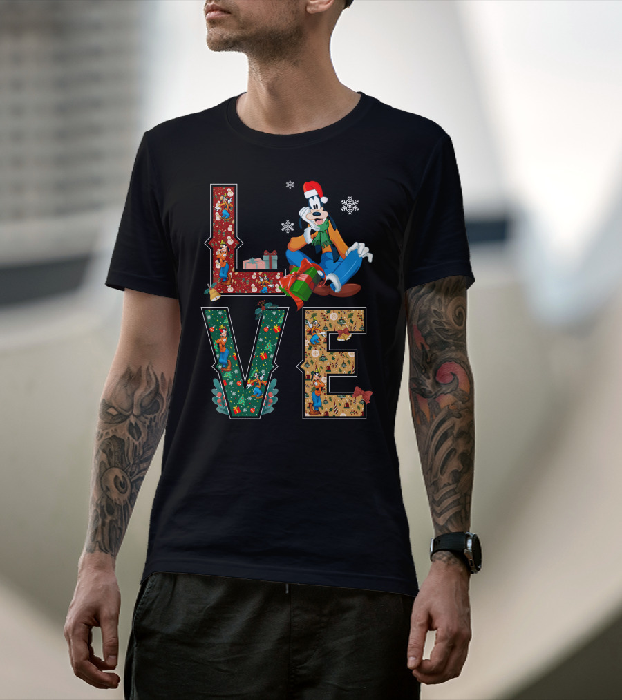 Goofy Love Christmas Festive Celebration T-Shirt