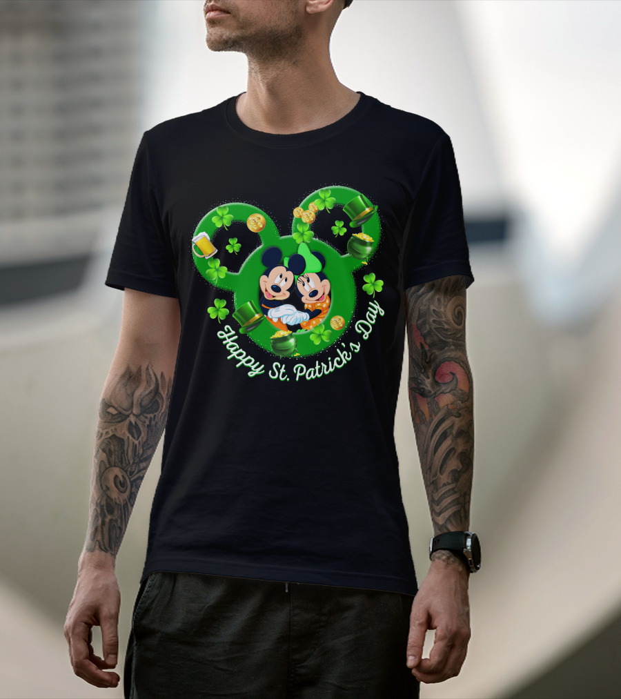 Happy St. Patrick's Day Mickey Minnie Shamrocks And Green Hats T-Shirt