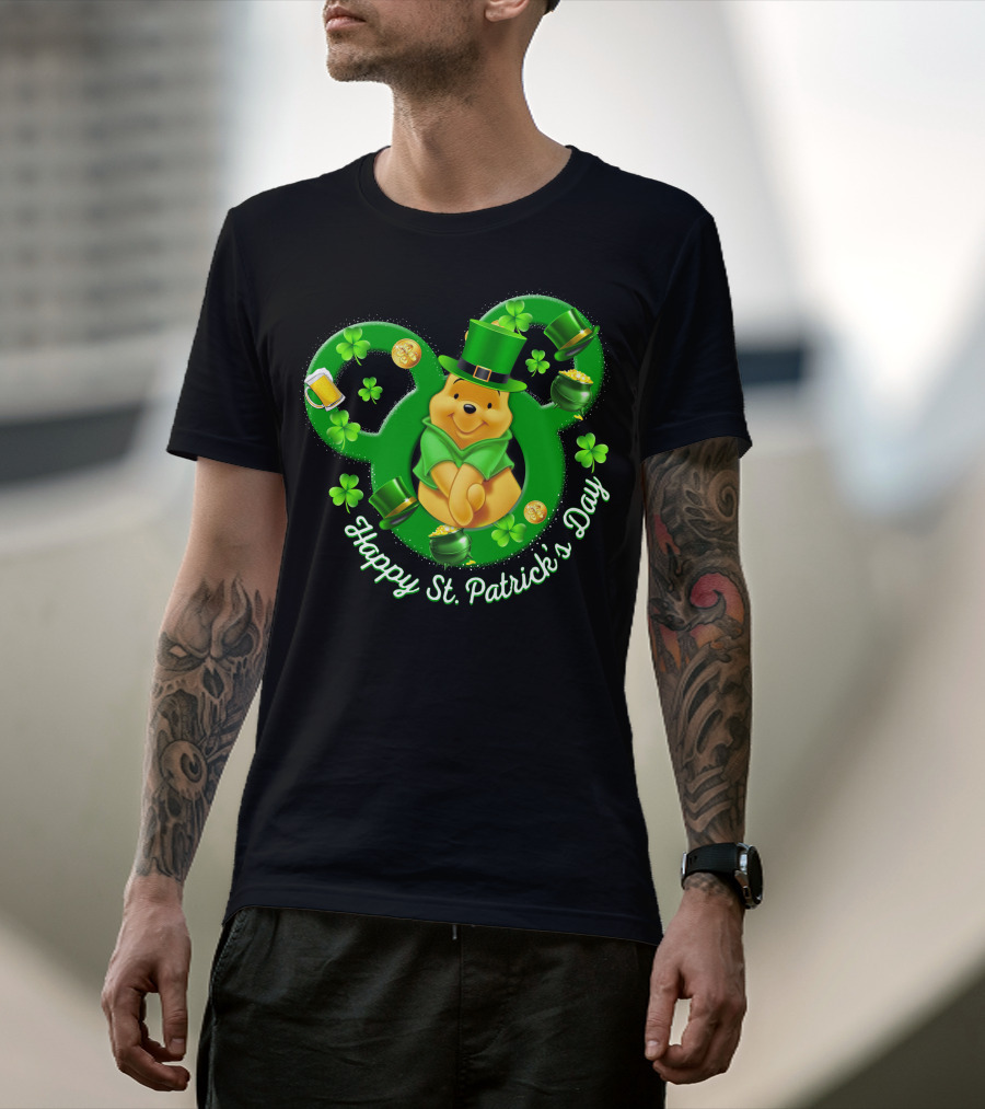 Happy St. Patrick's Day Pooh Bear With Leprechaun Hat And Shamrocks T-Shirt