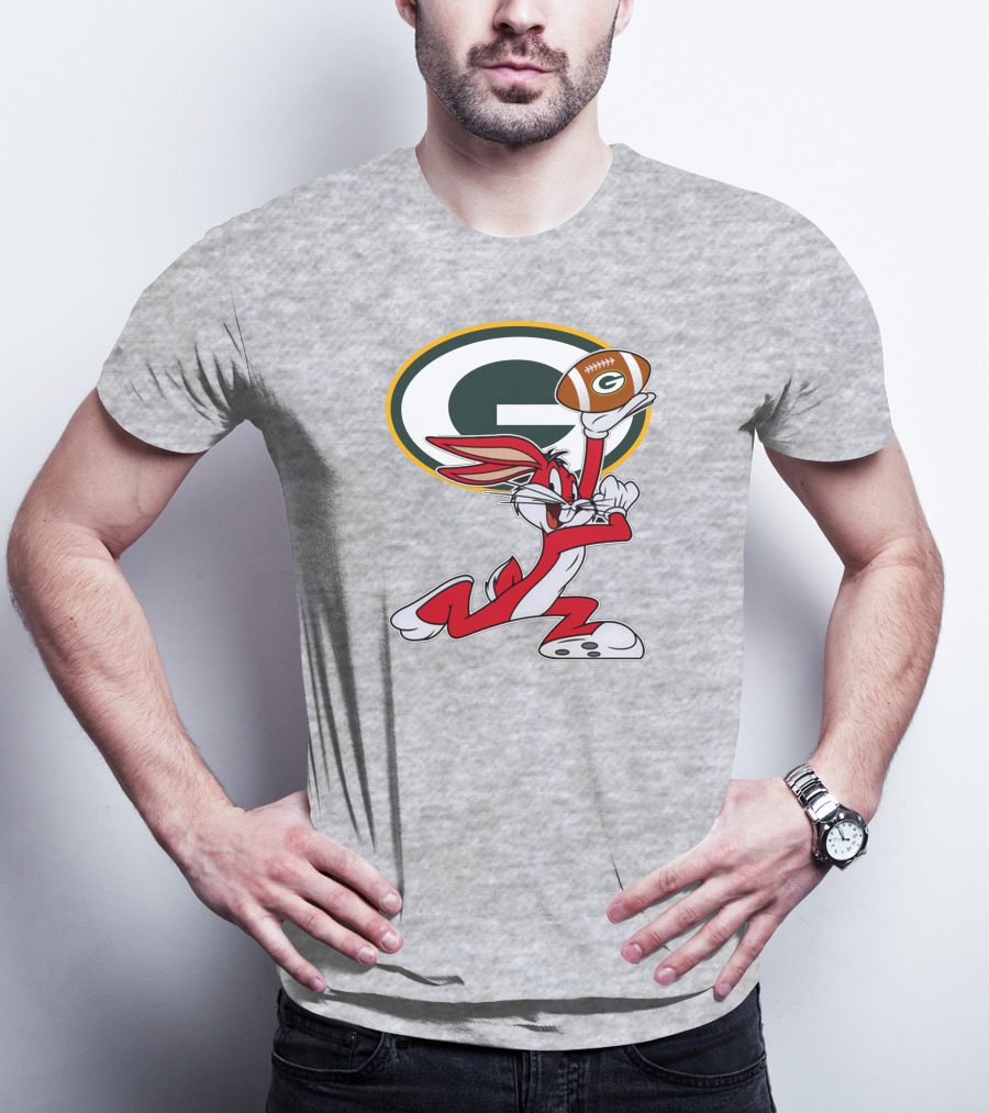 Green Bay Packers Bugs Bunny Holding Football T-Shirt
