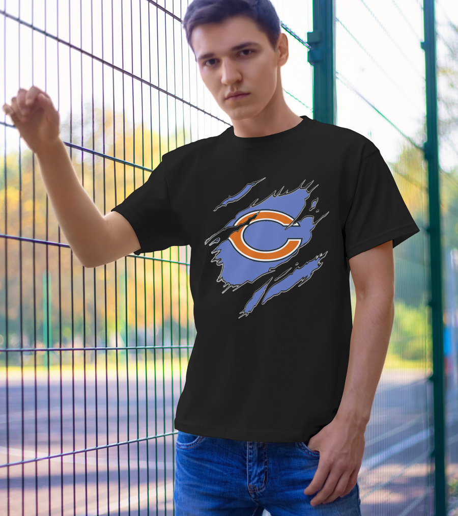 Chicago Bears Iconic C Logo In Claw Marks T-Shirt